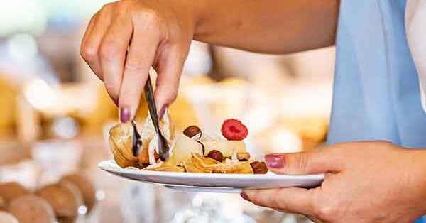 Découvrez le copieux buffet du petit-déjeuner au Dorint Augsbourg.